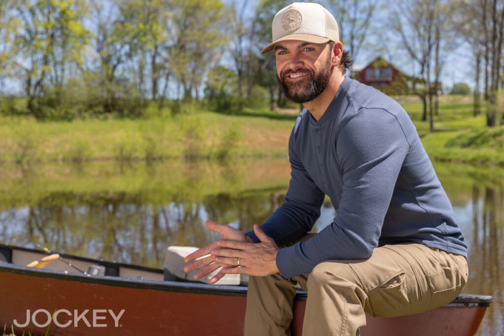 Dylan Scott Joins Jockey As New Brand Ambassador - Stars and Guitars